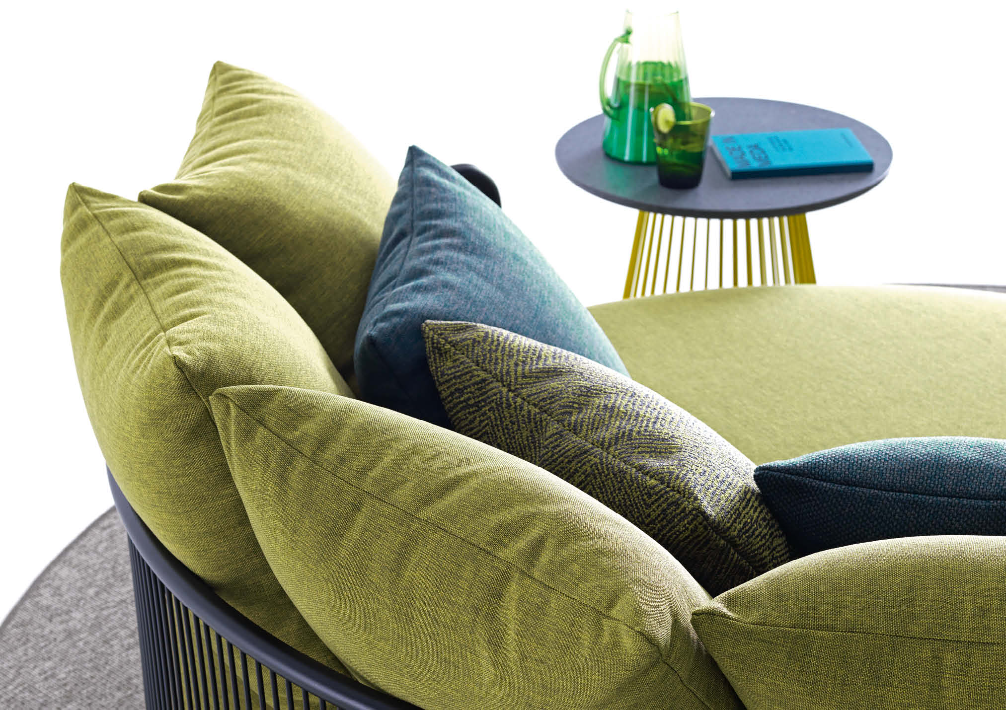 John B round sofa - BertO Sounds outdoor collection