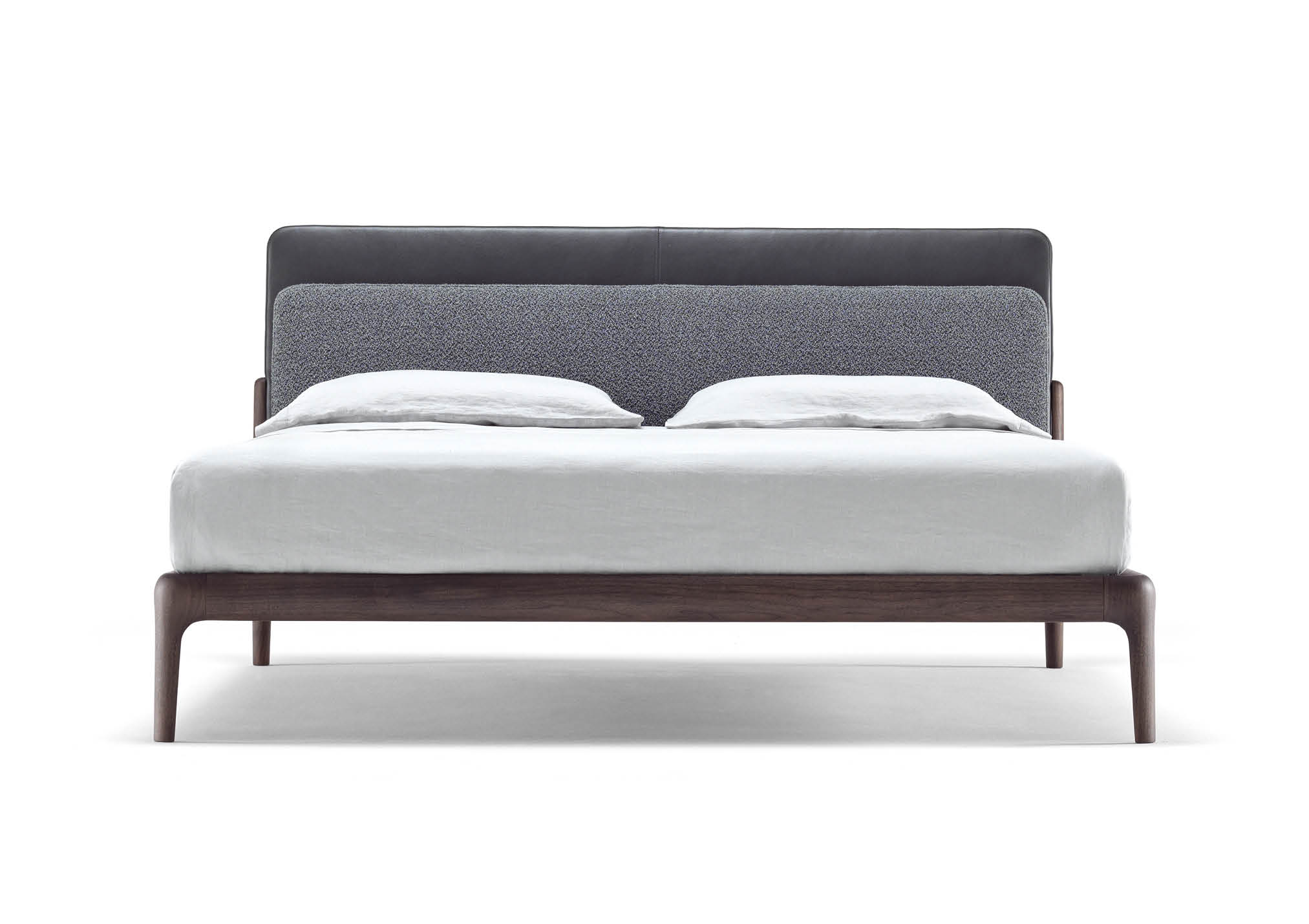 Wooden bed with padded headboard Bowery - BertO