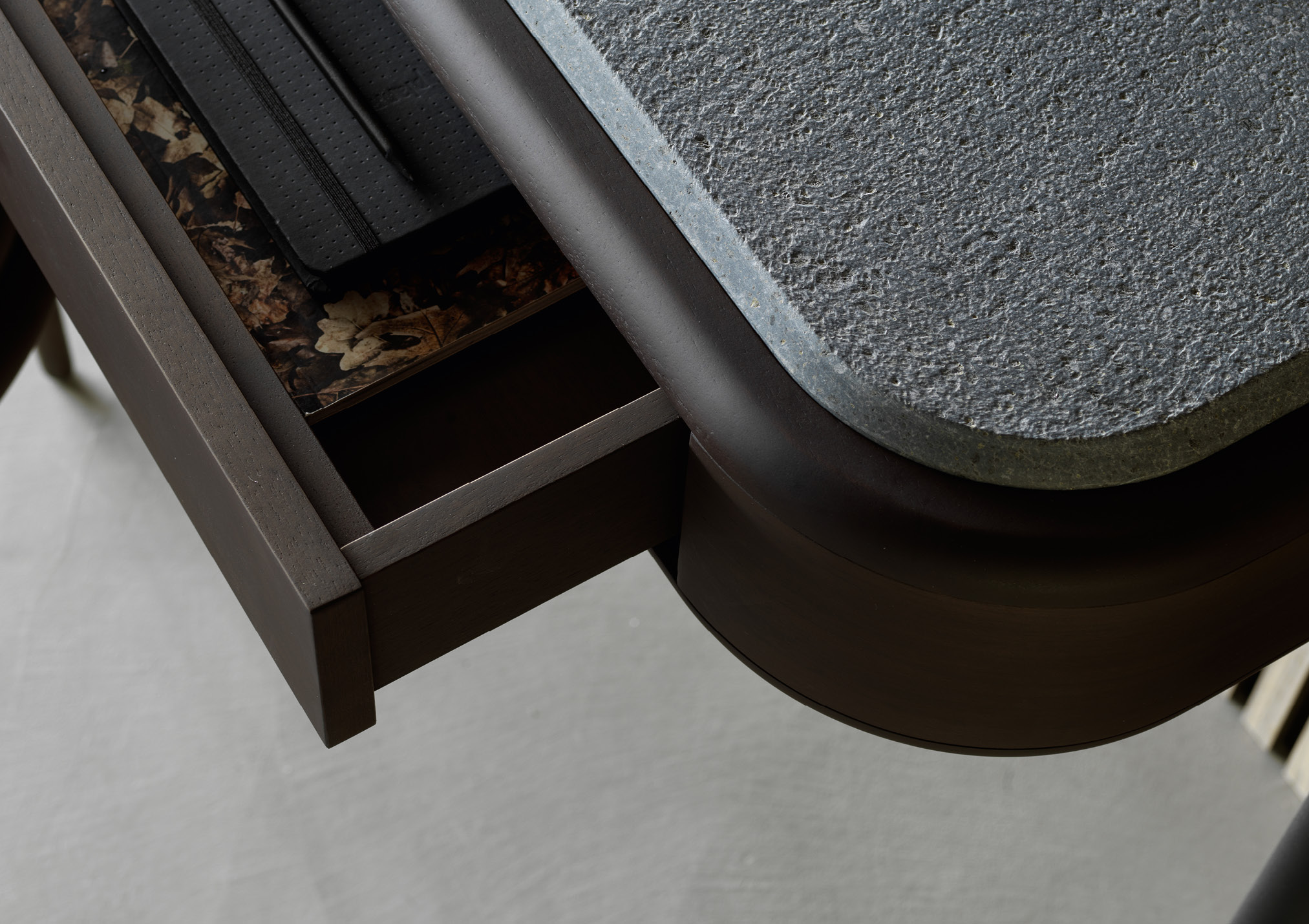 Ian designer bookcase - BertO