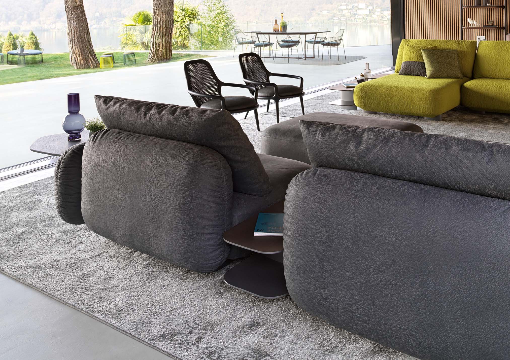 Iggy modern leather sofa - BertO